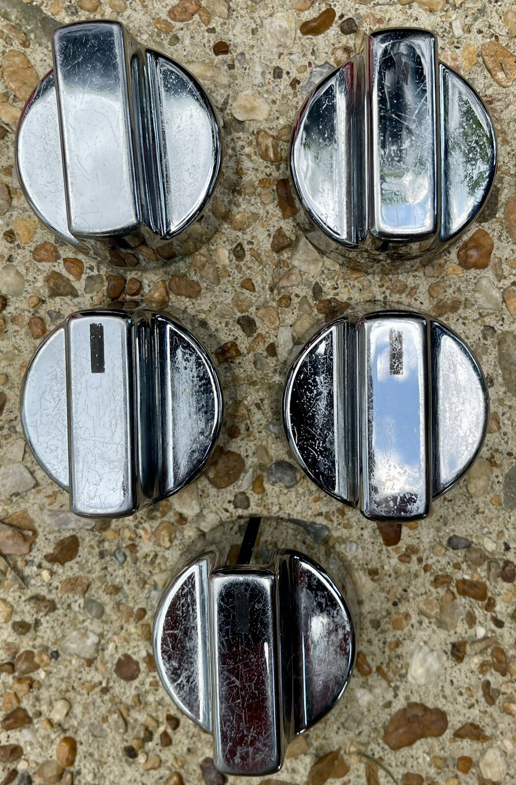 CHAR-GRILLER CHARGRILLER GAS GRILL KNOB SET, FIVE (5) KNOBS, SILVER ...