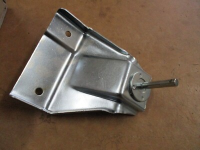 HOLDEN HT V8 253 308 POWERGLIDE AUTO COLUMN SHIFT LINKAGE PIVOT LEAVER ...