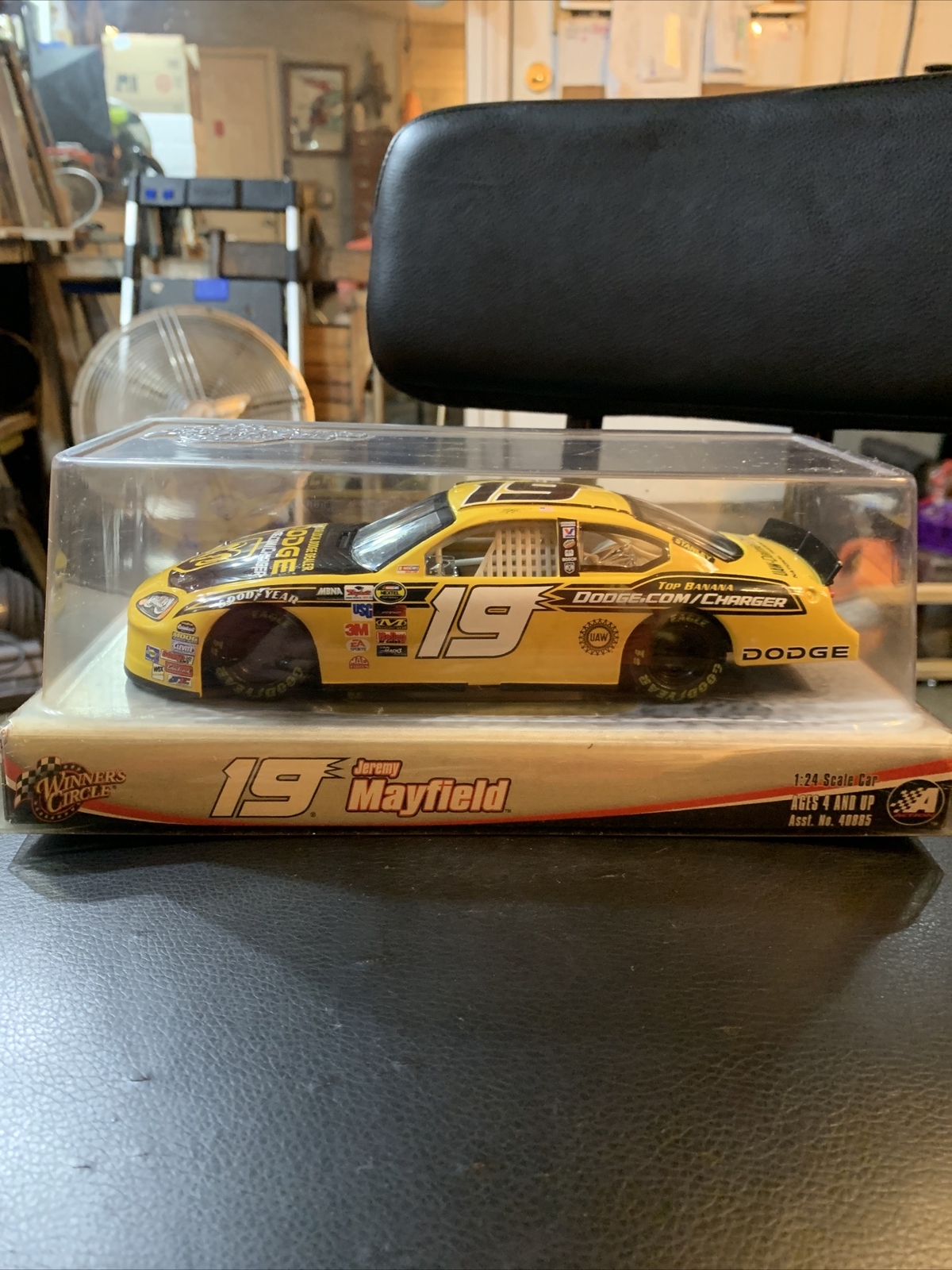 Winners Circle 1:24 No. 19 Jeremy Mayfield Yellow Dodge Charger | eBay
