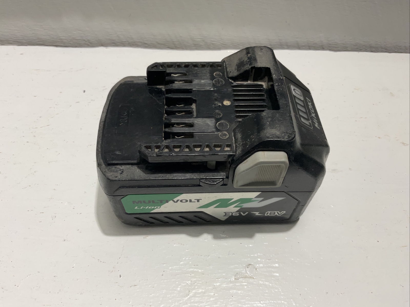 HiKOKI BSL36A18 36V MultiVolt Li-ion Battery With Gauge 4549115156203 ...