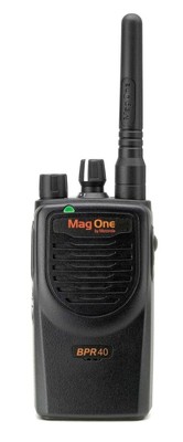 Mag One by Motorola BPR40 Portable Two-Way Radio AA With Charger | eBay