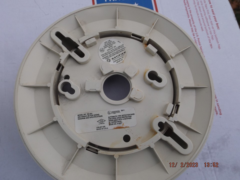 (1) Notifier SDX-551 Photoelectric Smoke Detector/w BX-501 Bases ...