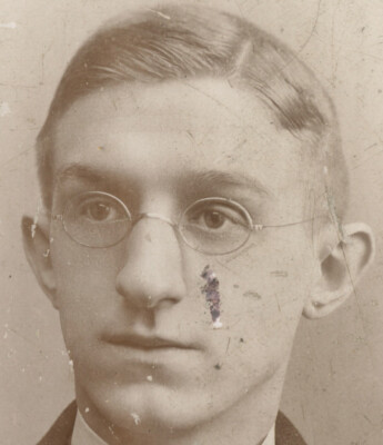 CAB CARD PHOTO MAN W/ GLASSES FROM ALLEGHENY, PA, BY SONNENBERG ...