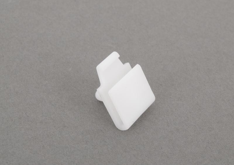 Mercedes W201 Body Trim Mount Clip Bracket A0059883878 | eBay