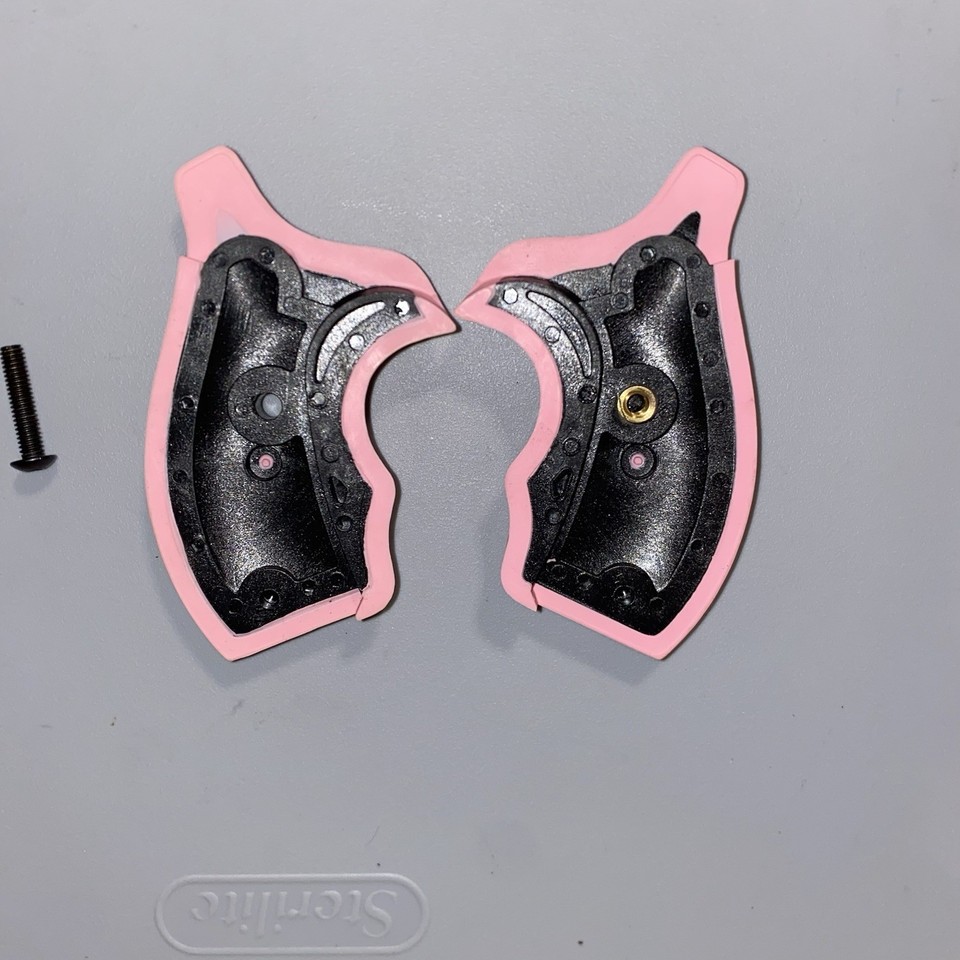 Smith and Wesson 442 Pink J Frame Airweight S&W Factory Boot Grips ...