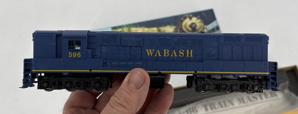 Athearn HO Scale Wabash H24-66 Trainmaster Powered Diesel Locomotive ...