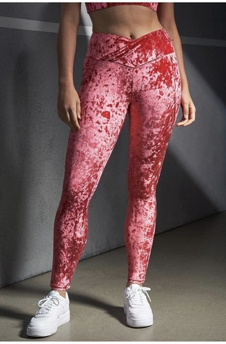 NWT women Fabletics red velvet leggings size XS | eBay