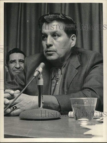 1971 Press Photo James George speaks into microphone - tub07993 | eBay