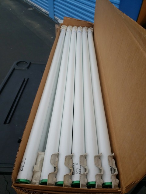 Philips F96T12/CW Supreme/ALTO 15PK Linear Fluorescent Tube T12 96" L ...