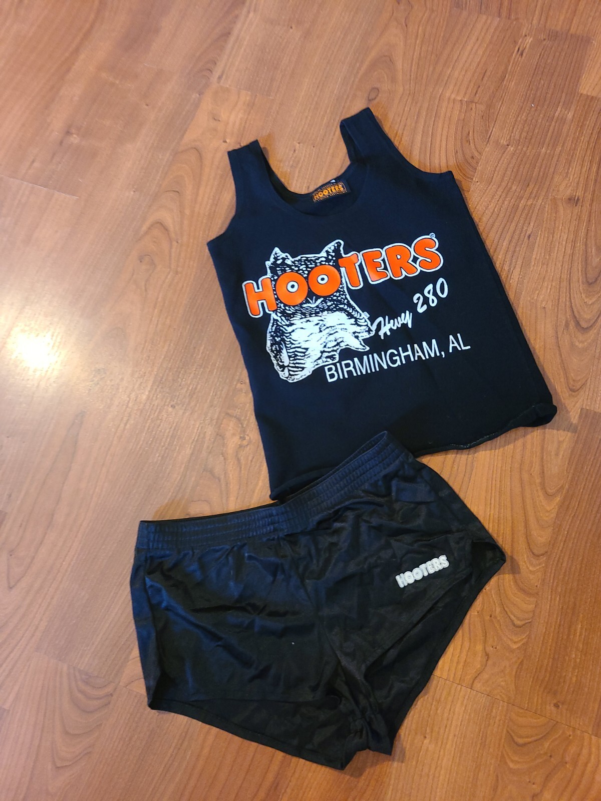 Hooters Birmingham Alabama Uniform Set Top Small Shor… - Gem