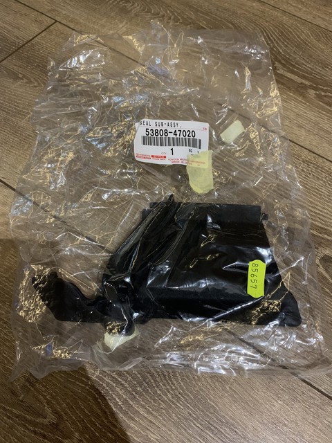 Toyota Prius 2016-2021 Upper Fender Seal 53808-47020 OEM for sale ...