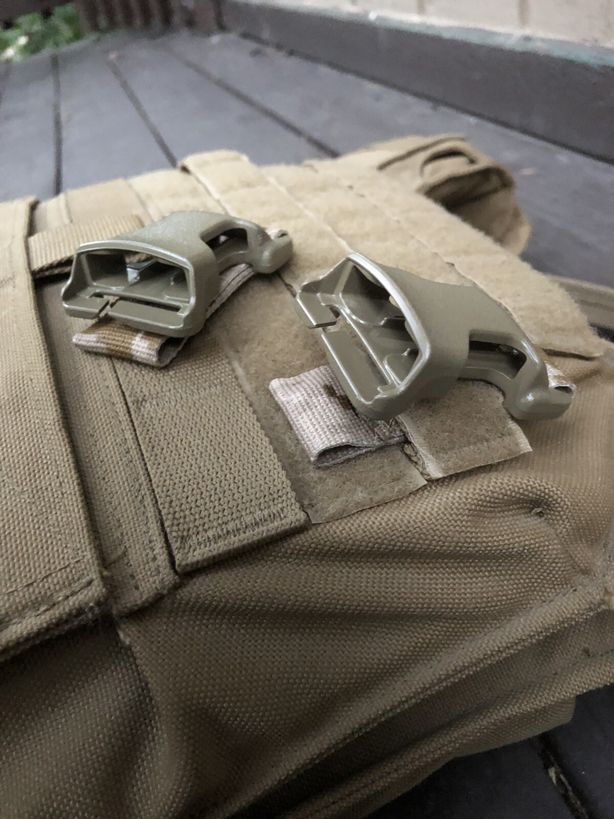 SwiftKit Chest Rig Tactical MOLLE Connector Clips. USNAVY AOR1. | eBay