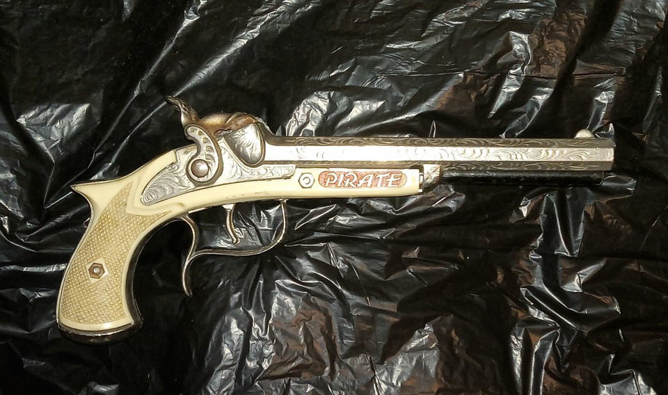 VTG 1950s Hubley Pirate Toy Pistol Double Barrel Cast Iron 9" Cap Gun ...