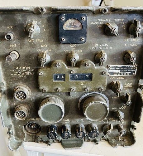 COLLINS R-392 HF RECEIVER For Parts Read Details | eBay