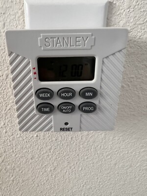 Stanley Timer Switch 28442 Used | eBay