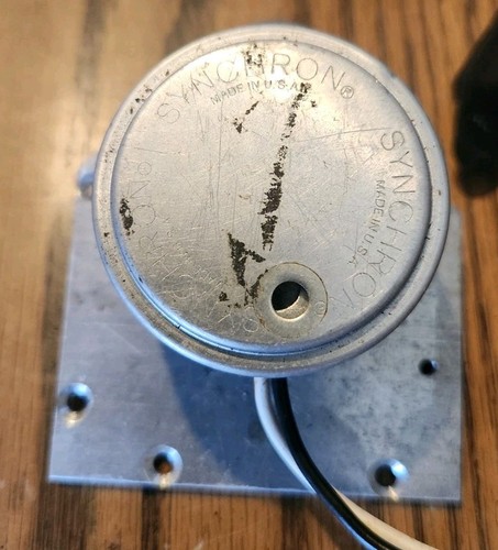 Vintage Synchron Model 645 Electric Motor, 110V 60CY 6W, 200 RPM ...