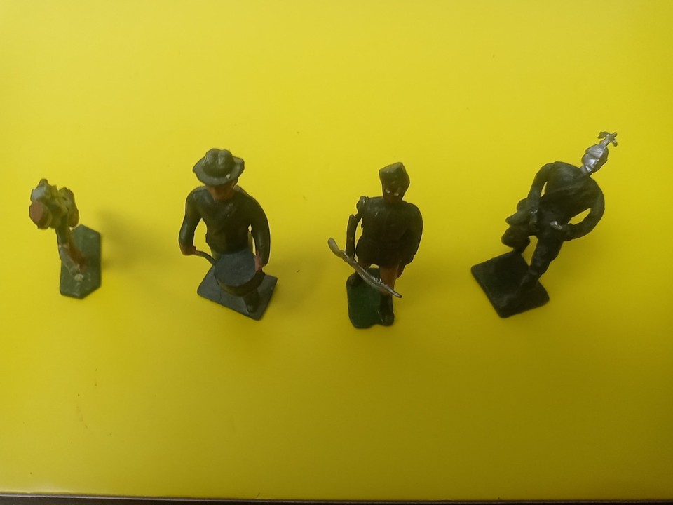 Vintage Mixed Lot Lead Military Soldiers ArmyFigures, Lot of 44. Hand ...