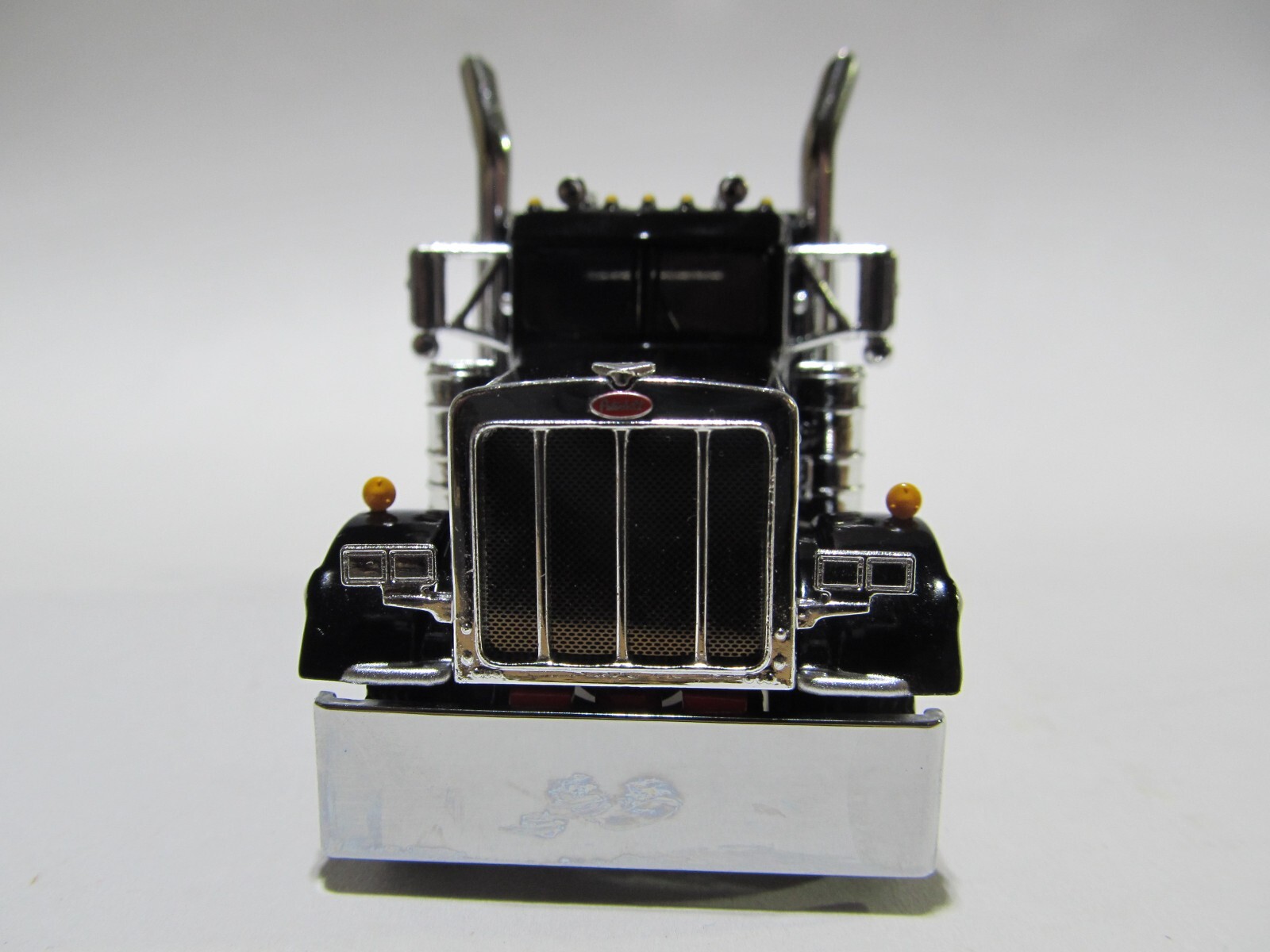 DCP / FIRST GEAR 1/64 SCALE 359 PETERBILT SMALL BUNK, BLACK WITH RED ...