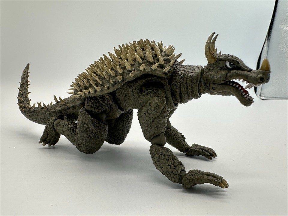 2010 Kaiyodo 8" Anguirus 1968 Figure Revoltech 021 Godzilla Monster ...