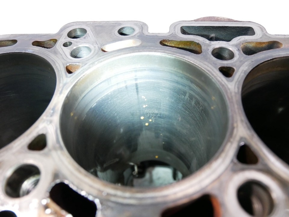 DEFEKT MOTORBLOCK FÜR VW AUDI CADDY A1 2.0 TDI CFHB CFHD CFHF CFHC ...