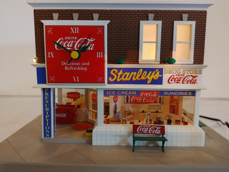 Danbury Mint Coca Cola Stanley's General Store Clock Light Tested Works ...