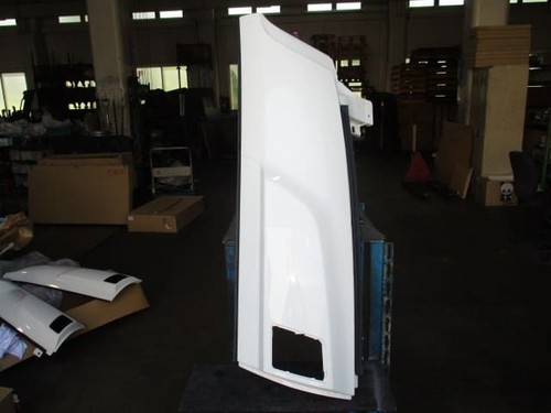ISUZU ISUZU LARGESIZE CAR Right Front Side Body Panel 8979034050 ...