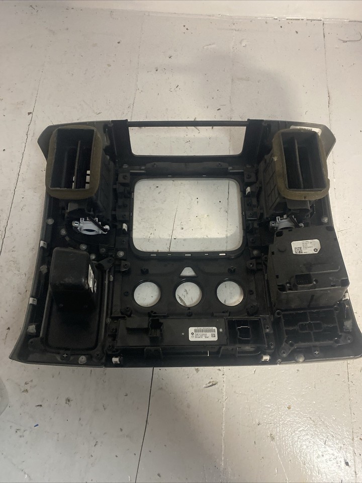 13-18 DODGE RAM 1500 CENTER DASH RADIO TRIM SURROUND BEZEL PANEL ...
