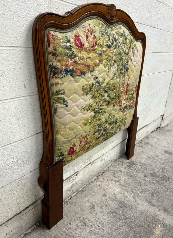 Vintage Louis XV Style Upholstered Twin Size Toile Tapestry Cushioned ...