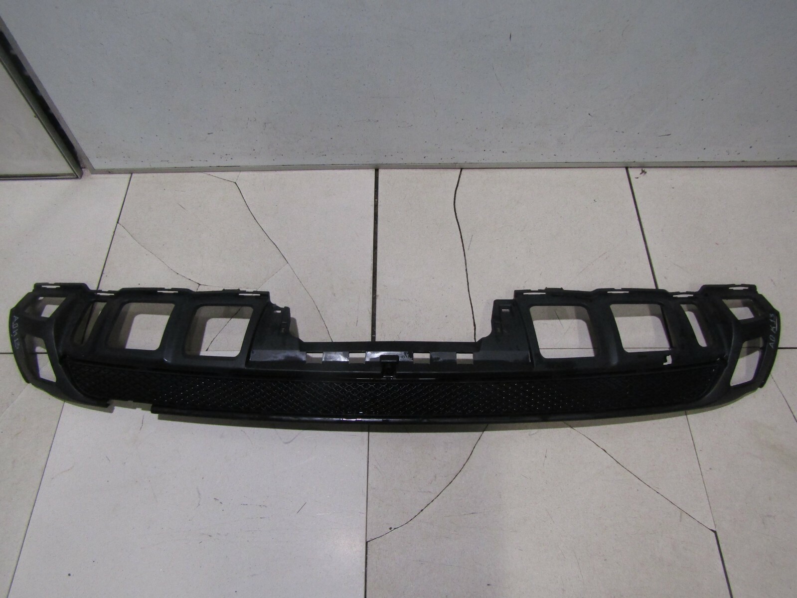 Genuinemercedes-benz Ml W166 Rear Bumper Lower Part Trim A1668850053 ...