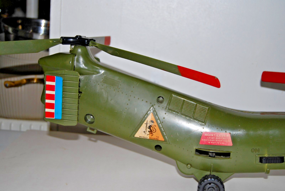 Vintage 1964 Remco Whirlybird Monkey Division Motorized Helicopter ...