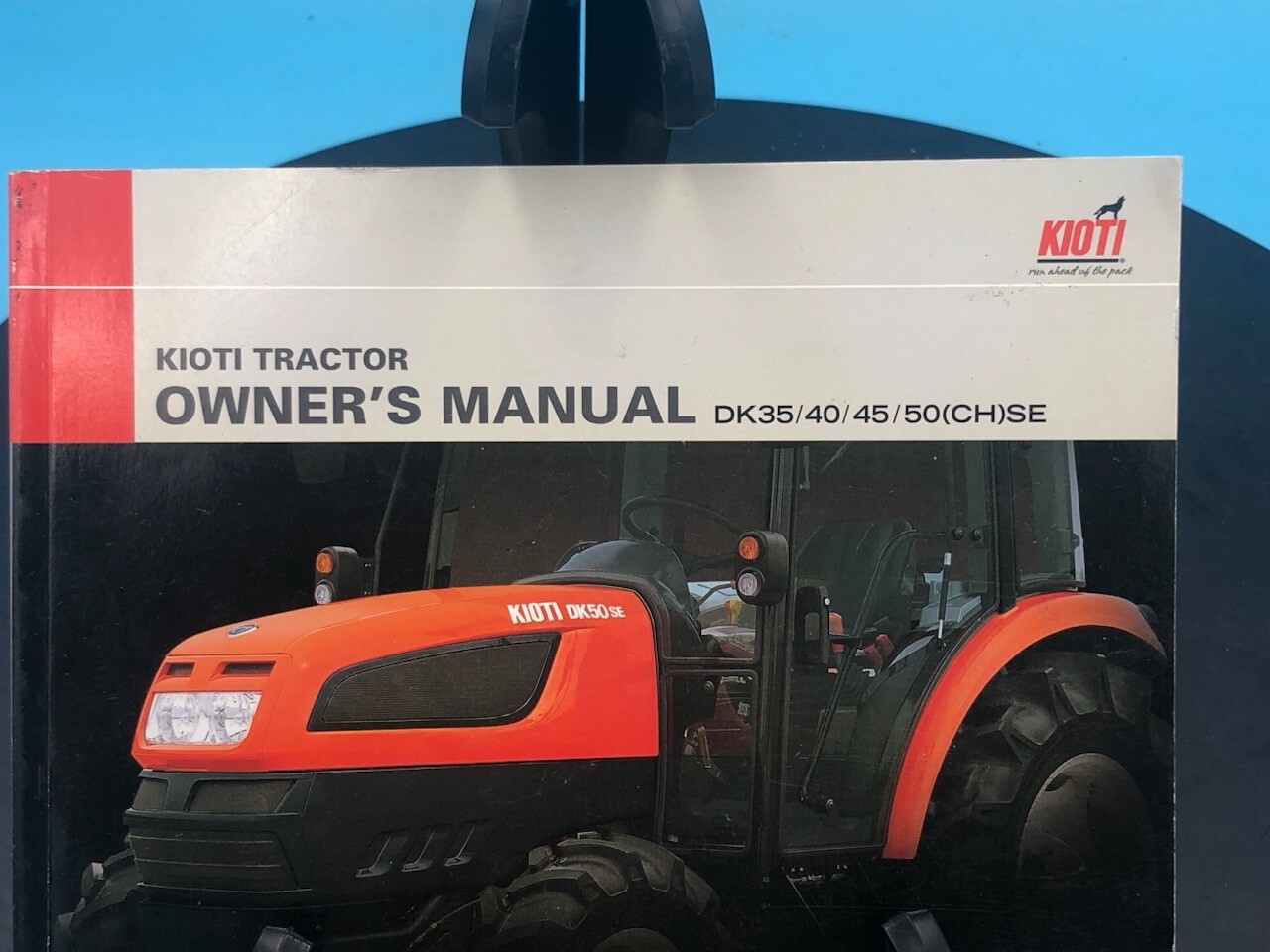 Kioti DK35/40/45/50 (CH) SE Tractor Owner Operator Maintenance Manual ...