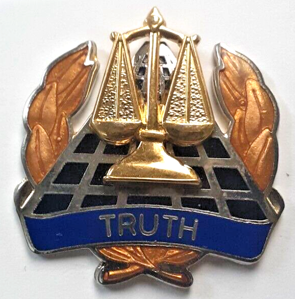 Pair of US Army Test and Evaluation Unit Crest 'Truth in Testing' Pin ...