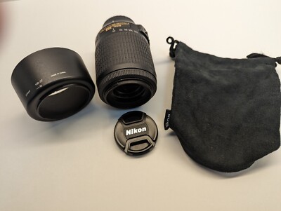 Nikon Nikkor 55-200mm f/4.5-5.6G IF-ED AF-S DX VR Lens w/ Caps, Hood ...