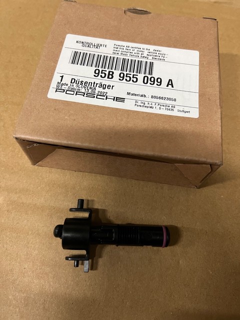 Porsche Macan 95b Left Headlight Washer Nozzle W Cover 95B955099A ...