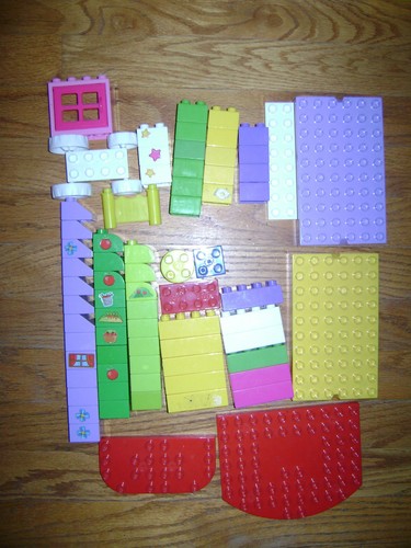 70 pcs Lot Mega Bloks Duplo Size Building Blocks Figurines Toy Car ...