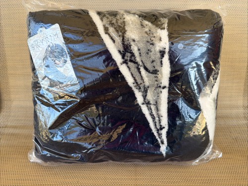Skyrim Fleece Throw Blanket 38x50”- Loot Crate The Elder Scrolls | eBay