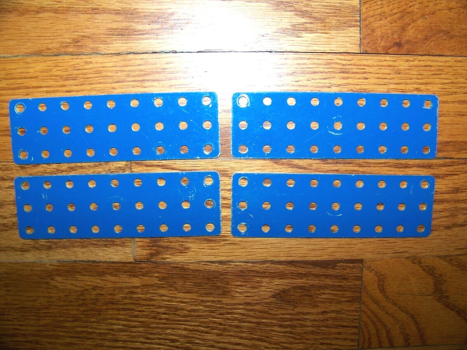 4-Gilbert Erector Set - 4-1/2" FLAT ALUMINUM BLUE & RED - 3 BY 9 HOLE ...
