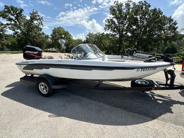 Ranger Reata 190VS Fish Ski Mercury 200 EFI Ranger Trail MinnKota ...