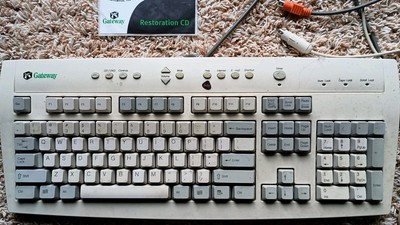 Vintage Gateway Keyboard PS/2 + Other Gateway Items Manual, Restoration ...