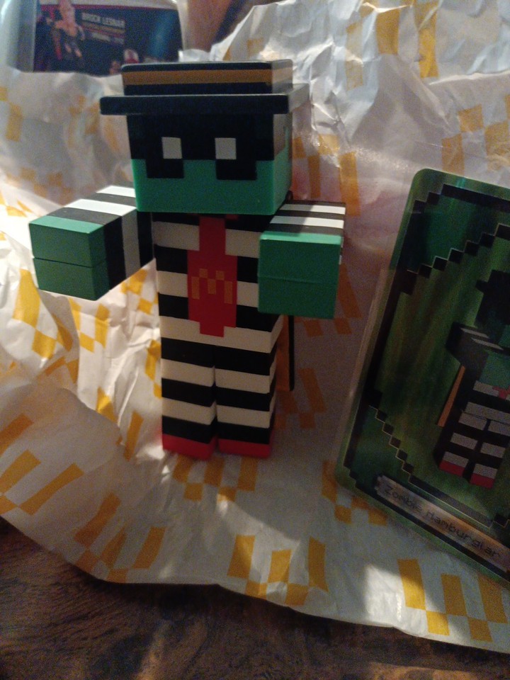 2025 McDONALD'S Minecraft Adult Happy Meal Toy Zombie Hamburglar W ...