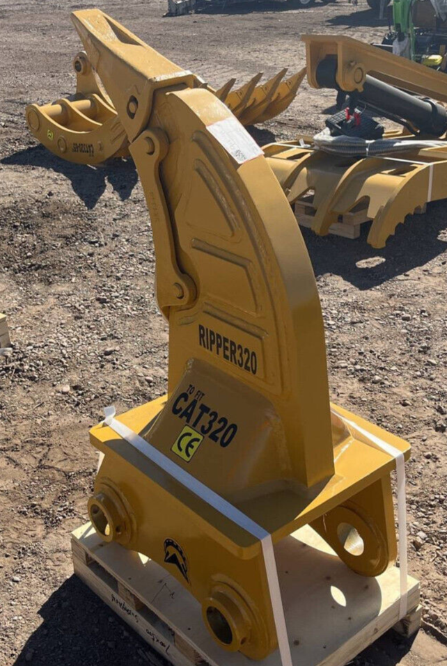 CAT 320 Excavator Frost Tooth Ripper 80mm Pins B Linkage Tree Stump ...