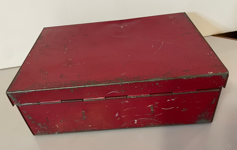 Vintage Antique Super Rare EVEREADY Red Metal Lunch Box w/Hot Cold ...