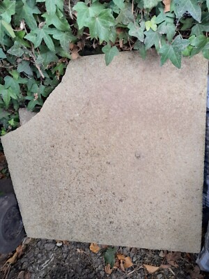 Marshalls Saxon Textured Buff Paving Slab 600 x 600 x 35 mm - Corner ...