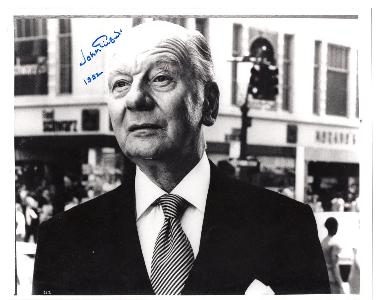 John Gielgud Arthur