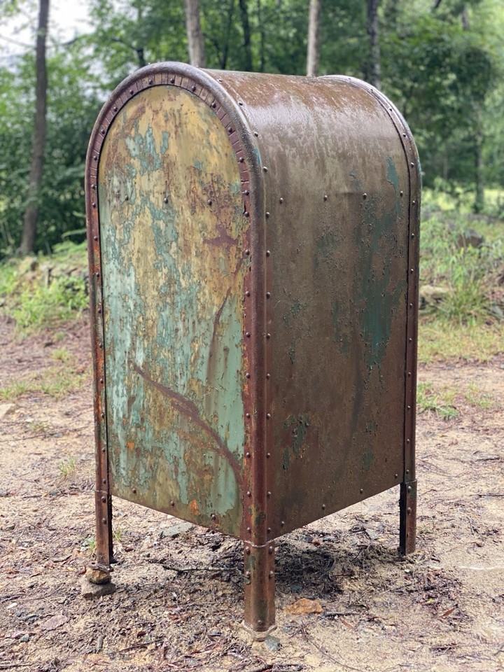 1941 USPS United States Postal Relay Mail Storage Box Parrish Steel US ...