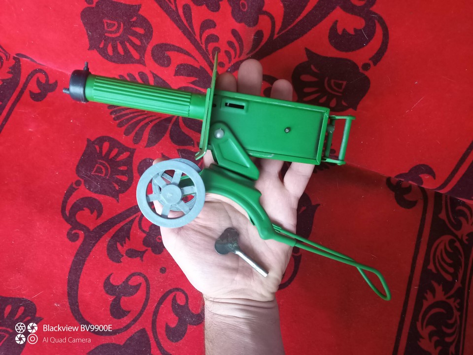 Vintage Rare machine gun Maxim Metal Clockwork Toy USSR. on wheels ...