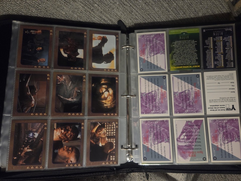 ALIEN COLLECTOR CARDS (250+) w/Embossed WY leatherette, Zip Binder ...