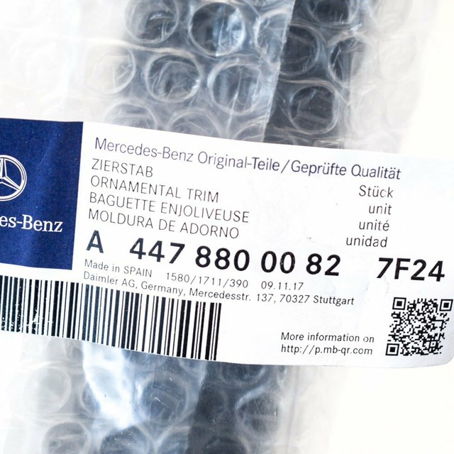 Mercedes-Benz VITO Radiator Grill Trim W447 A44788000827F24 2017 OEM ...