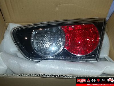 New Genuine Mitsubishi CJ Lancer R/H/R Tail Lamp Assembly #8330A626 ...