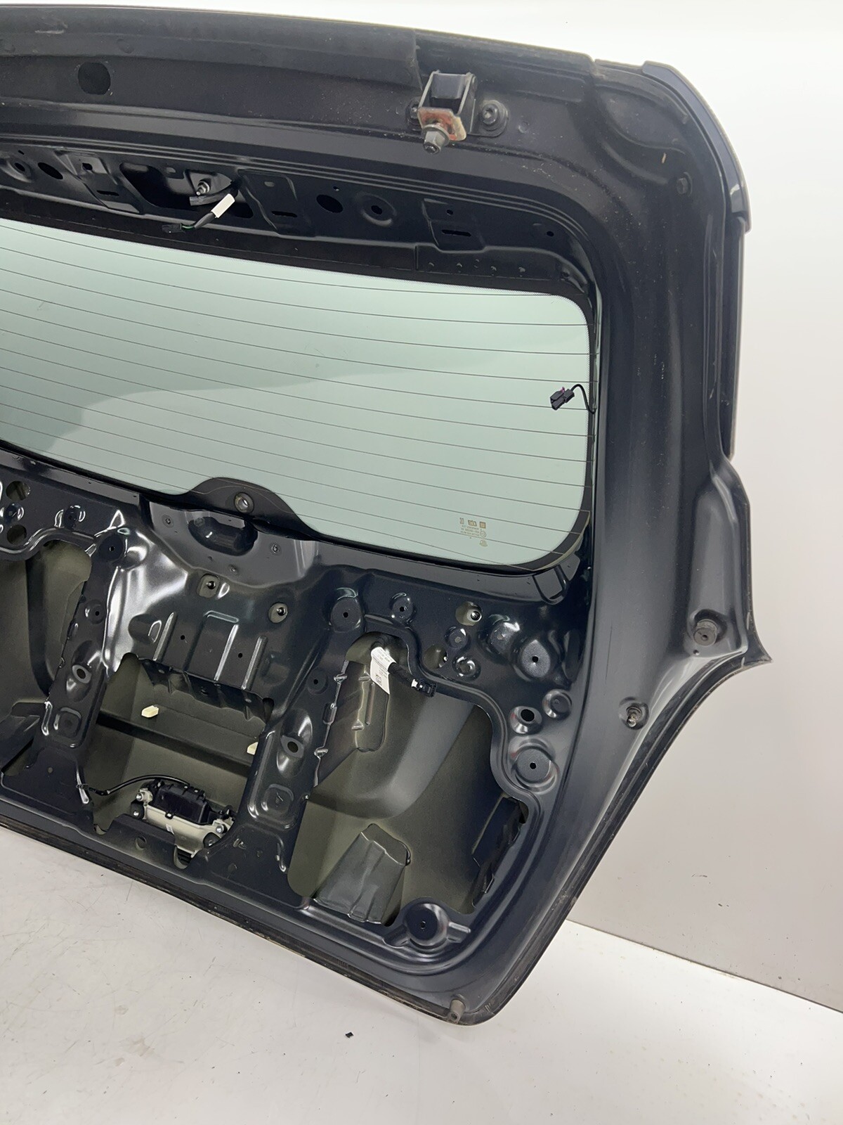 2017-2022 Buick Encore OEM Rear Liftgate Trunk Lid Shell W/Camera | eBay